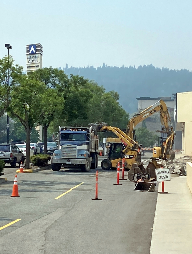Dawson crews complete construction around Aberdeen Mall's new additions ...